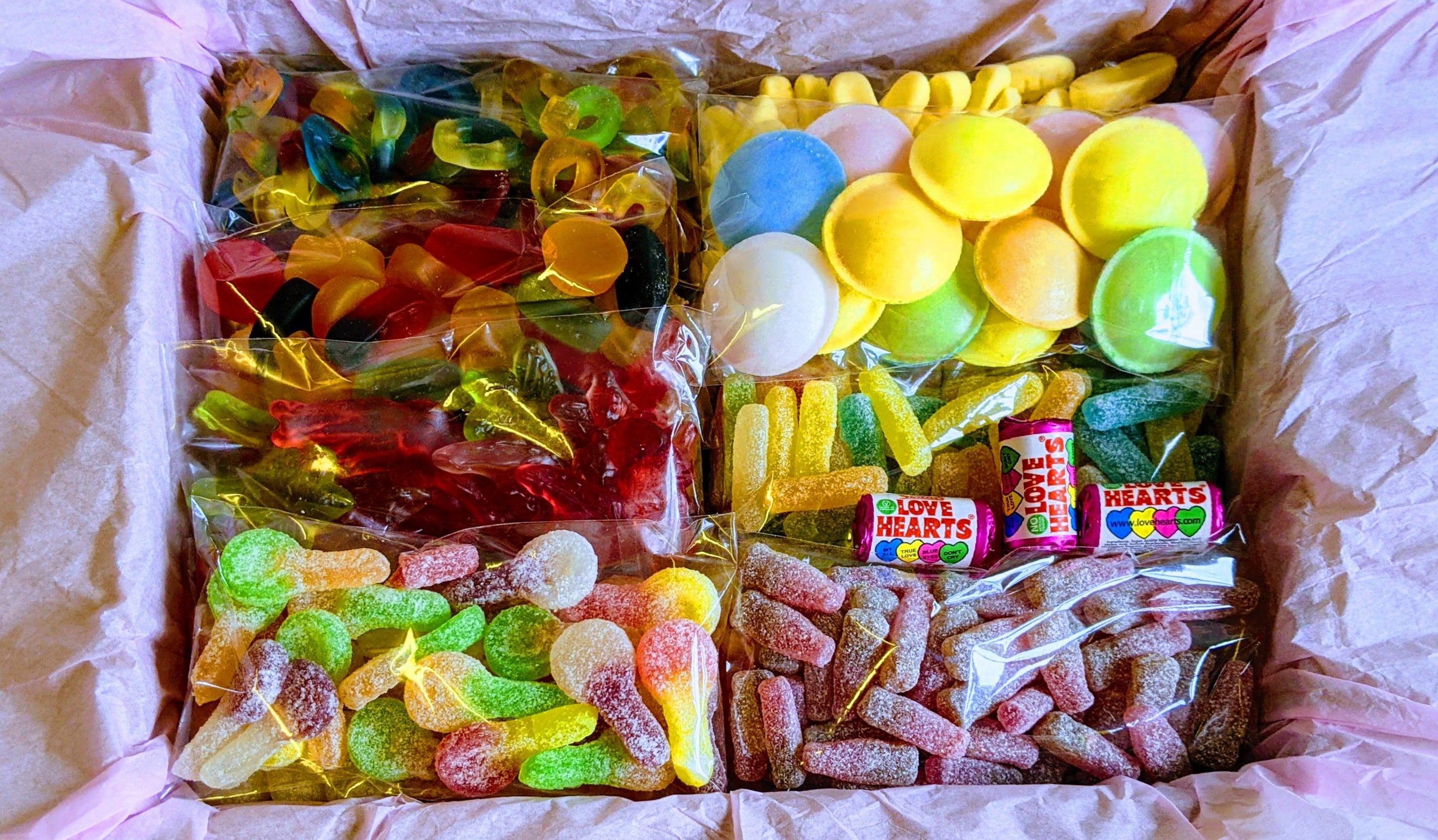 Best Deluxe Retro Sweets Box | Sweets Box | Best in UK – Sweet Wonders ...
